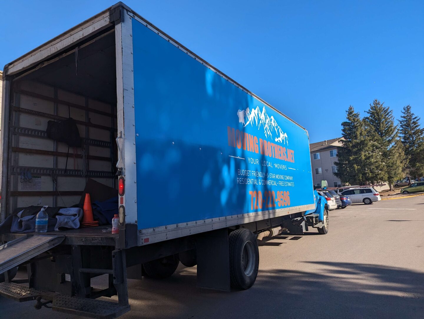 Denver Loading & Unloading - Serving Denver - Moving Brothers